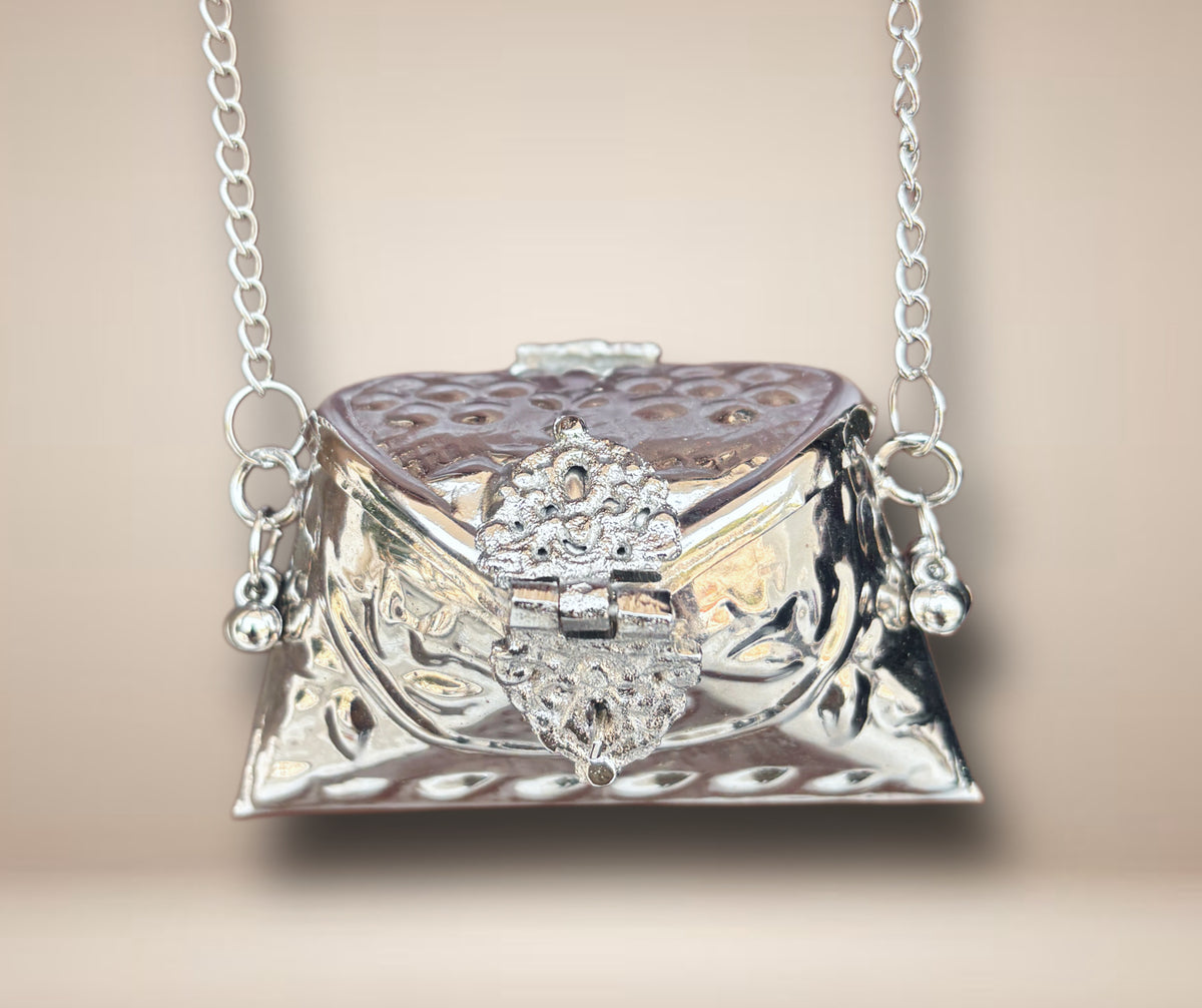 MINI CHANDI BATUA – UnfoldSelf